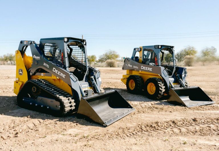 Loader vs Skid Loader – Key Differences & Sales Deals